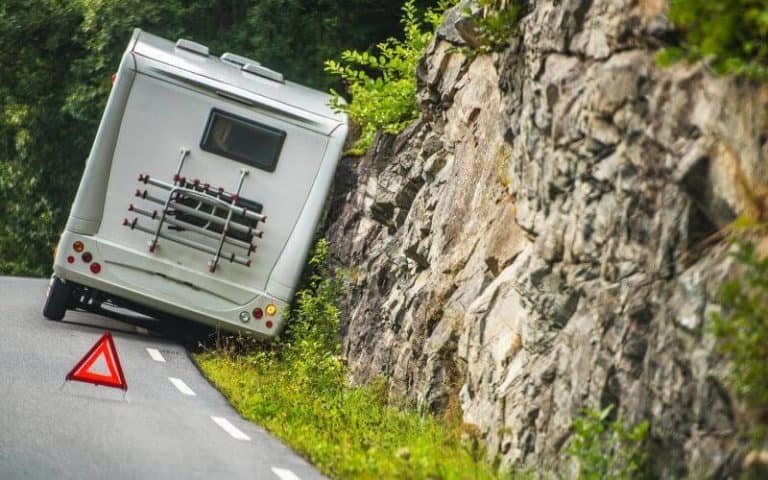 AAA vs. Good Sam: Which RV Roadside Assistance is Better?