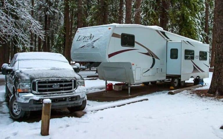 Best 4-Season Travel Trailers for Year-Round RV Camping