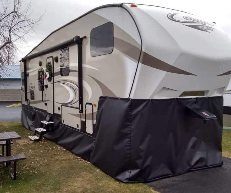 RV Skirting: Benefits and Installation Guide for Winter