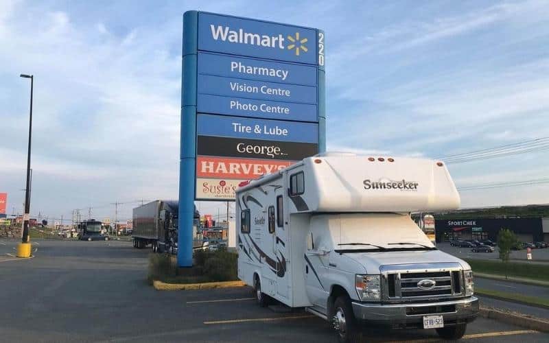 Walmart Overnight Parking Guide for RV Travelers Walmart Overnight Parking Guide for RV Travelers