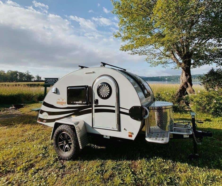Best Camper Trailers Under 1500 Pounds for Easy Towing