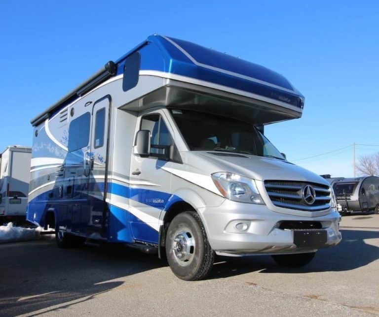 Top Mercedes-Benz Motorhomes for Luxury RV Living