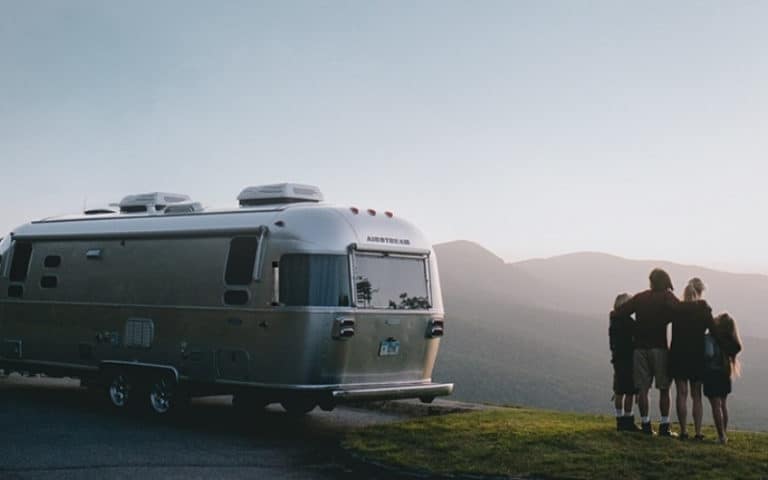 Best 4-Season Travel Trailers for Year-Round RV Camping