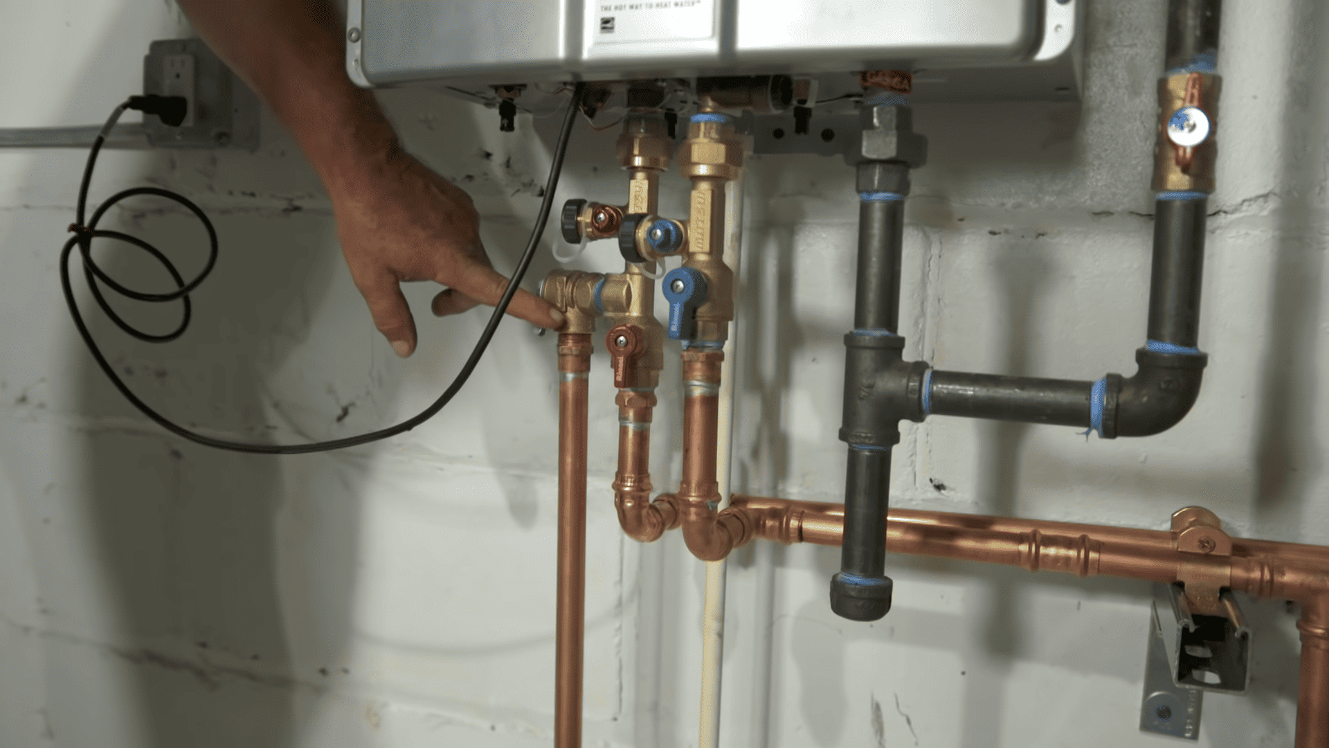 How to Install a Tankless Water Heater in an RV